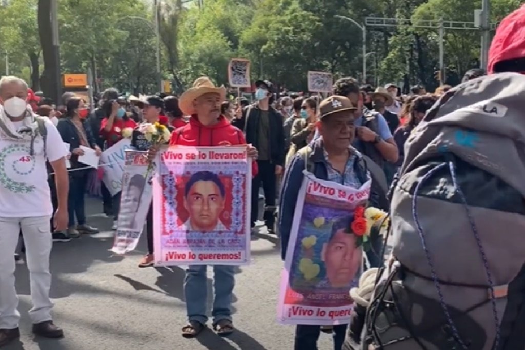 Dan libertad provisional a sargento peluquero en caso Ayotzinapa – El ...