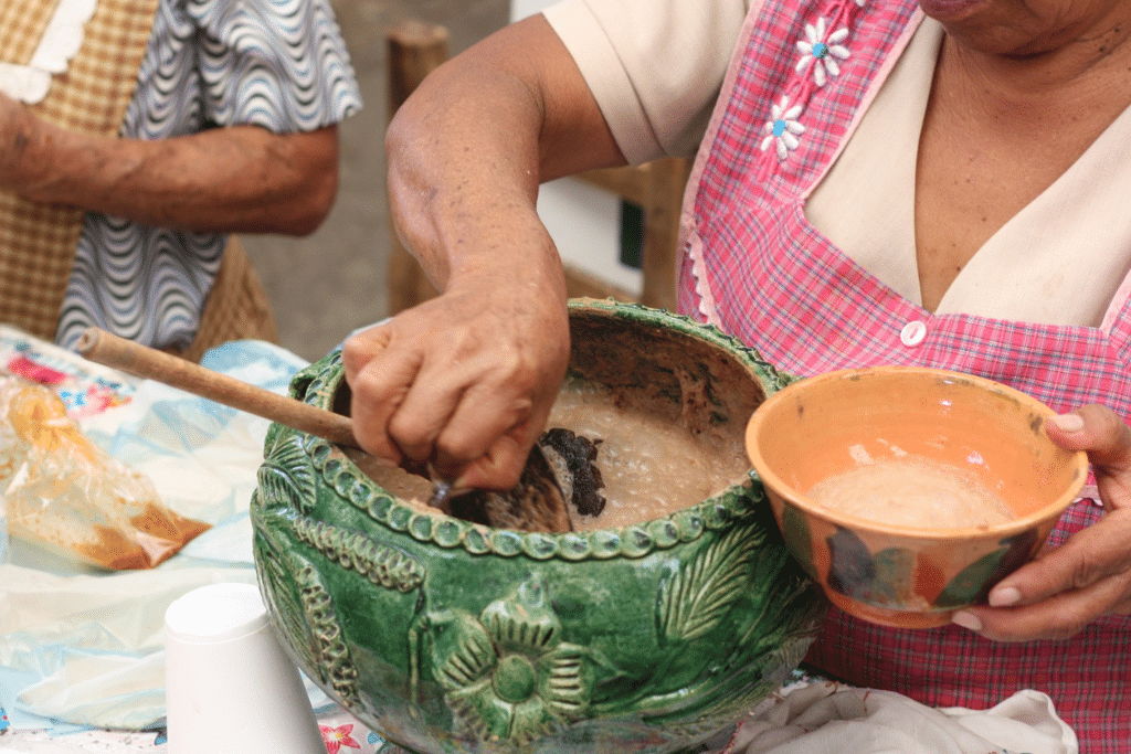 Tanchucúa: La bebida maya que atraviesa el tiempo – El Momento Tabasco